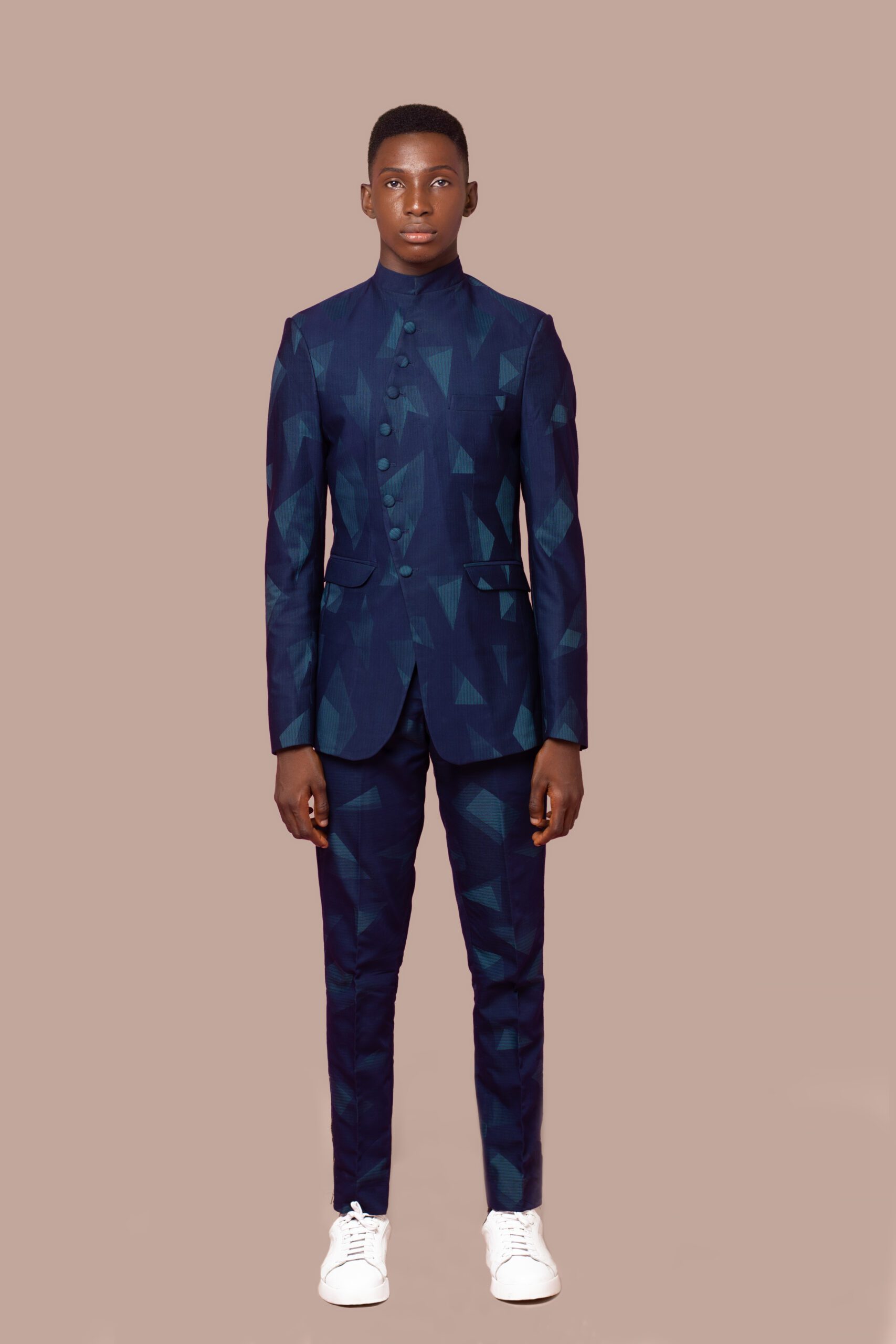 WHERE TO GET TAILORED SUITS IN LAGOS EASILY - Xfitdesigns